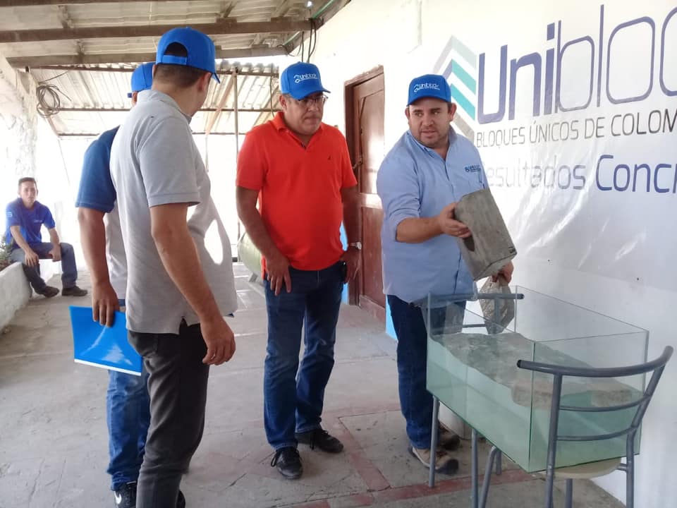 línea de productos | UNIBLOCK